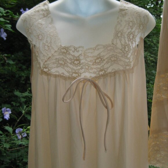 Ilise Stevens | Intimates & Sleepwear | Nwt Vintage Ilise Stevens ...